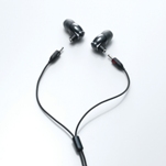 Panasonic Reveals World’s First Zirconia In-ear Headphones For ...